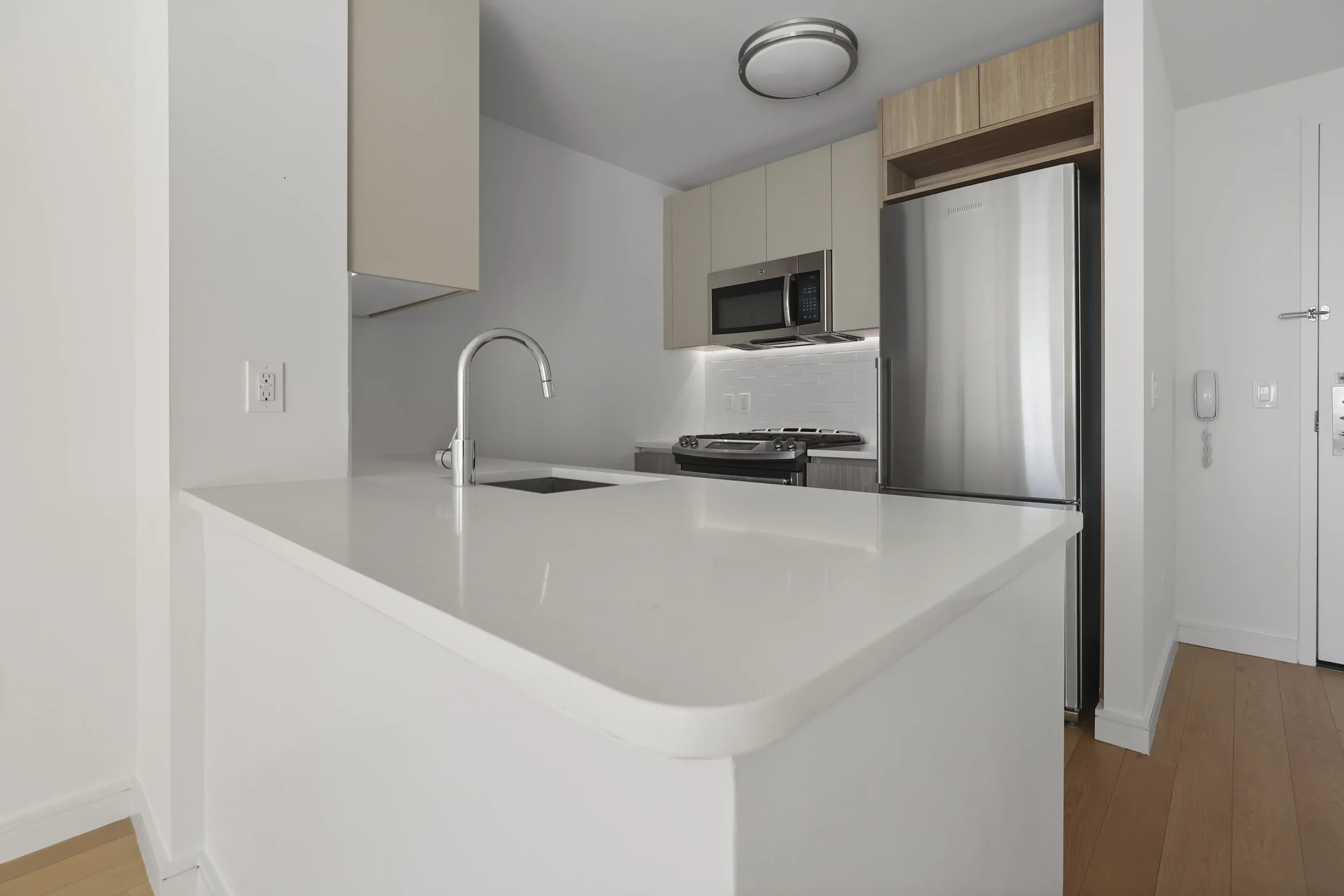 Apartment for Rent at 24-16 Queens Plaza S #16-C, Hunters Point, Queens ...