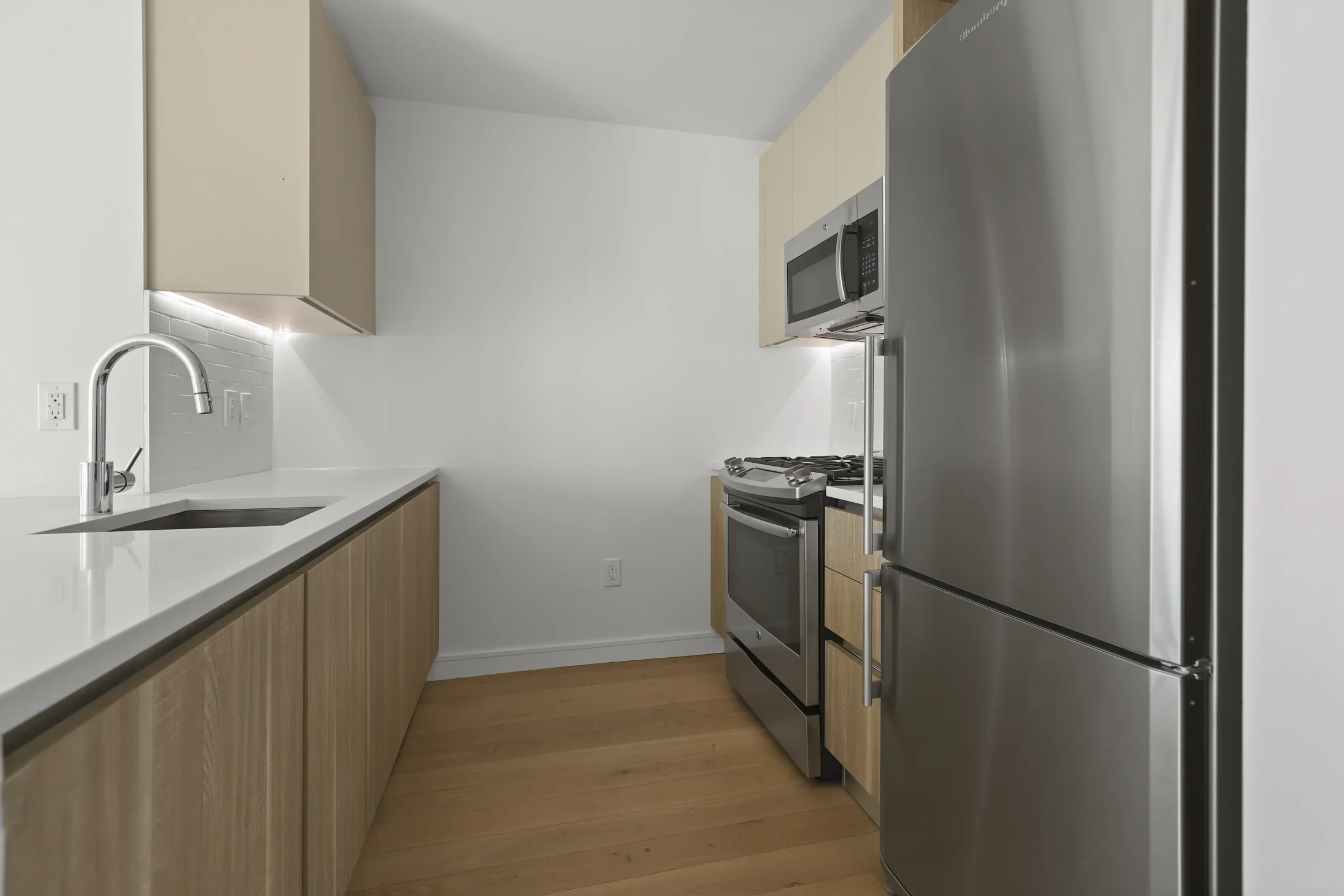 Apartment for Rent at 24-16 Queens Plaza S #16-C, Hunters Point, Queens ...